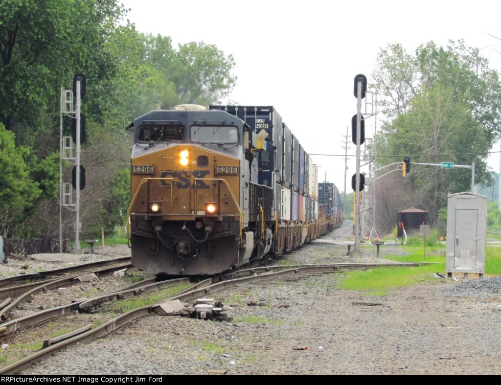 CSXT 5296
